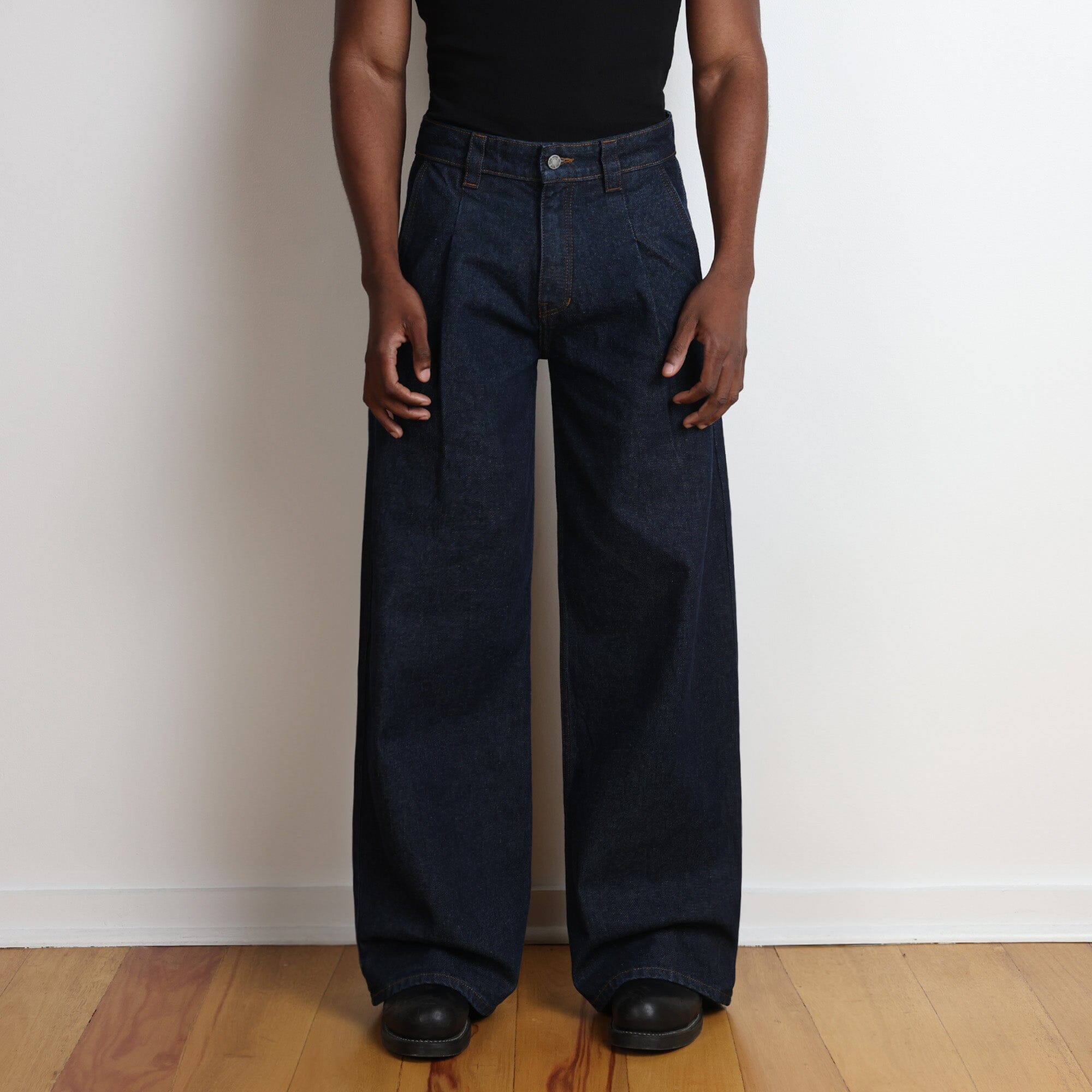 Jeans + Pants (All) – Pool House New York
